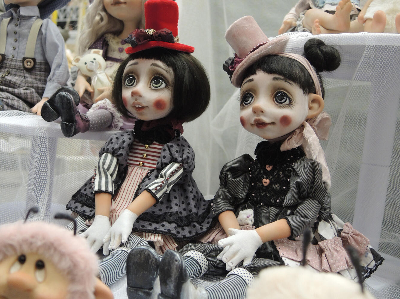 В Москве прошел весенний Бал кукол: фотогалерея